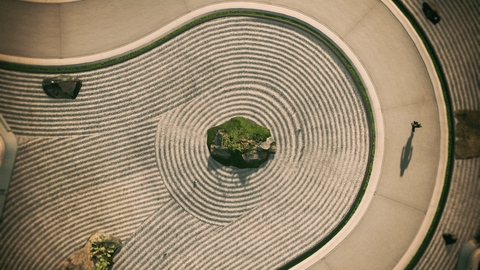 Taking a Stroll – Community Hub